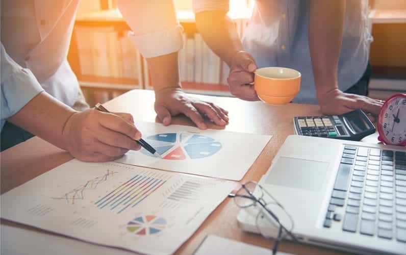 Metode Forecasting: Pengertian, Jenis, dan Manfaat Bisnis