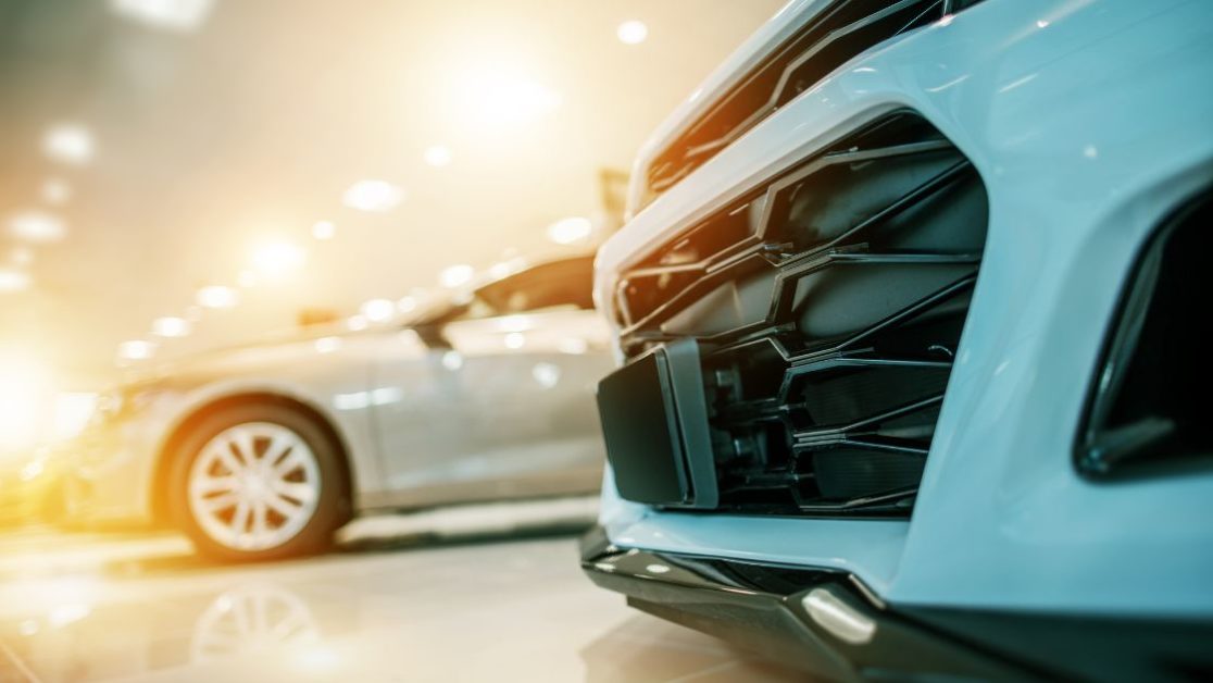 Laporan Keuangan Bisnis Dealer atau Showroom Mobil